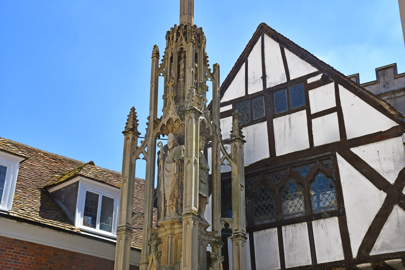 La Buttercross de Winchester : un monument historique et insolite ...