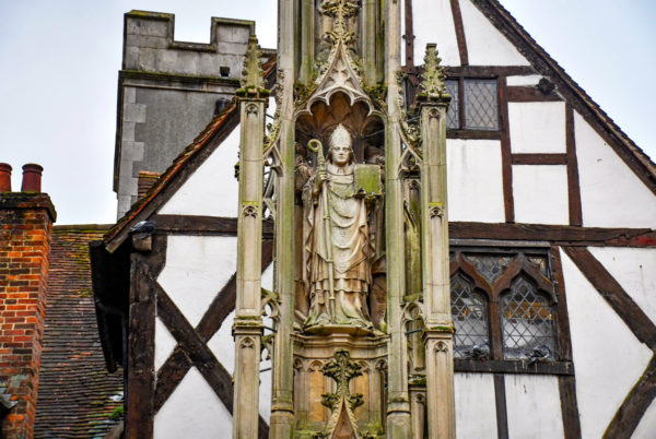 La Buttercross de Winchester : un monument historique et insolite ...